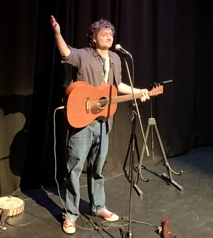 Gig review: Sam Amidon - Flowerfield Arts Centre - Portstewart
